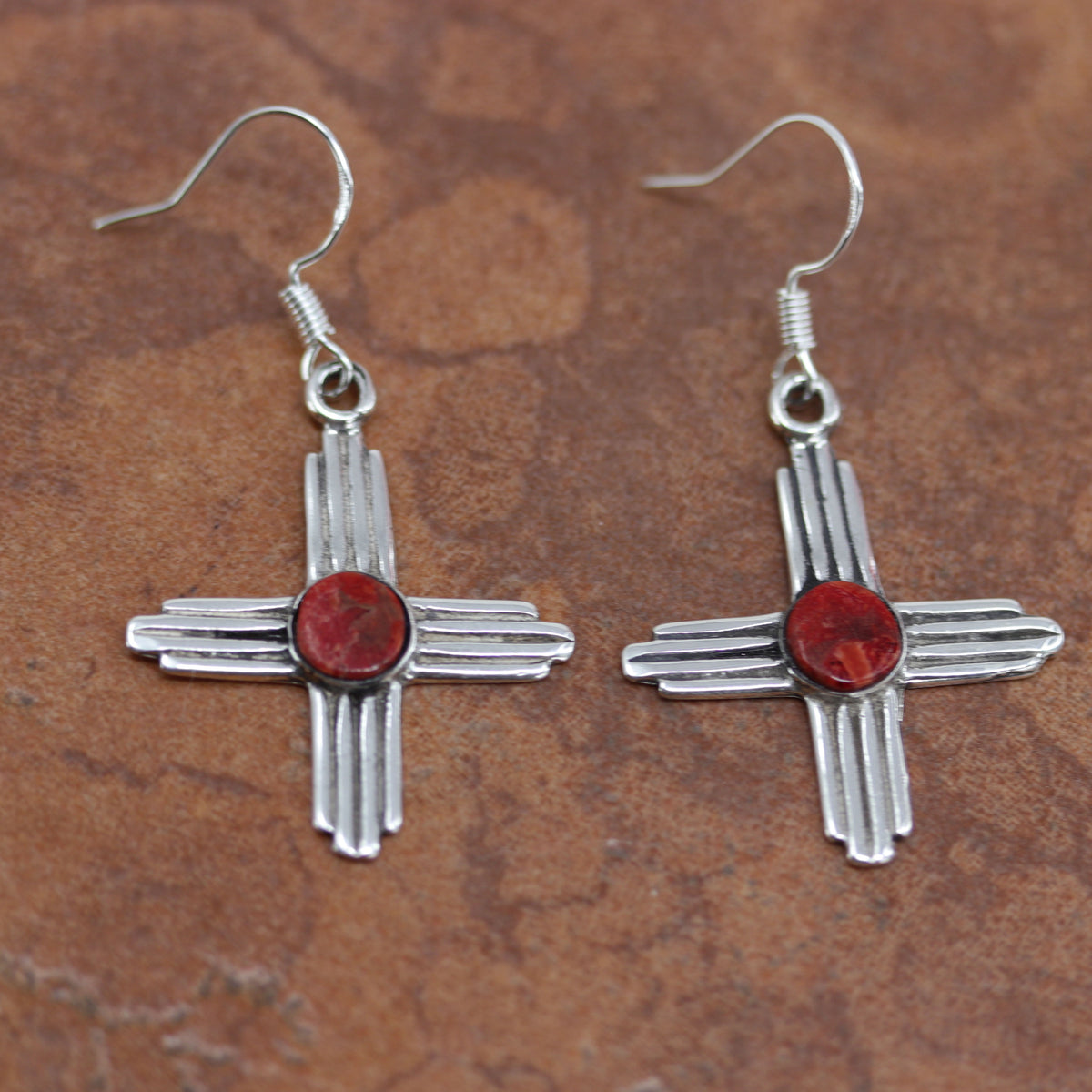 Sterling Silver Spiny Oyster Zia Earrings – Jewelry Native American