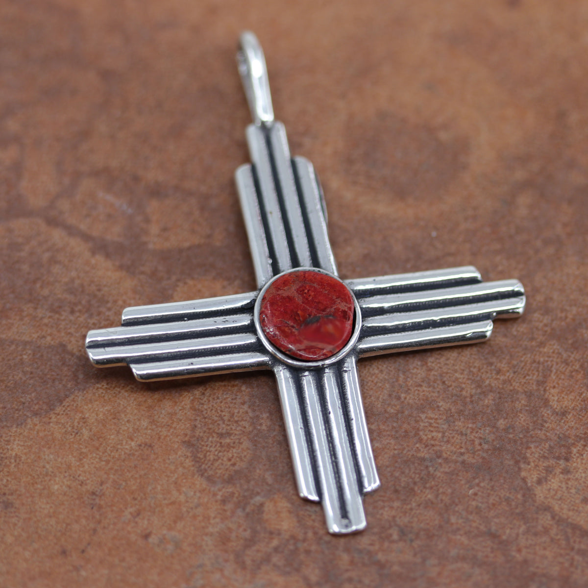 Sterling Silver Spiny Oyster Zia Pendant – Jewelry Native American