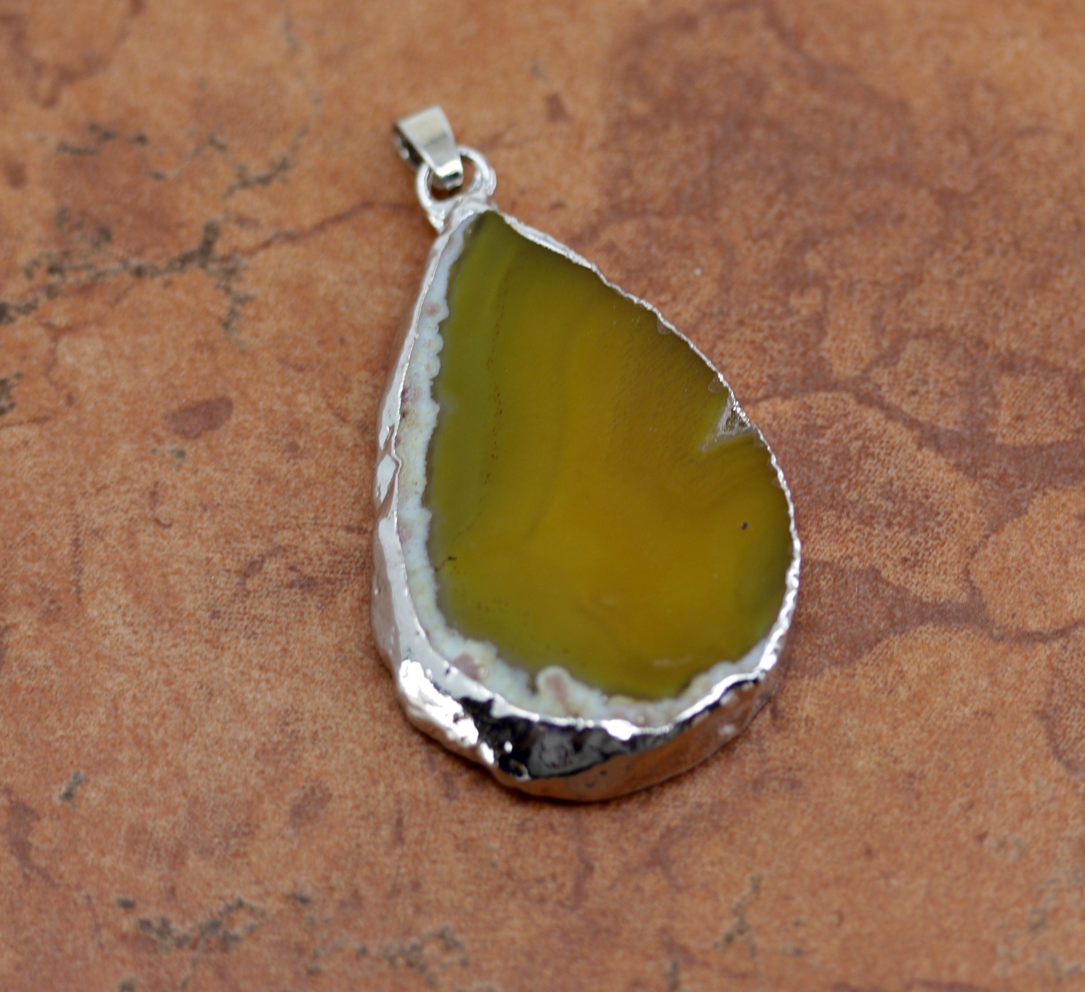 Sliced Agate Foil Edged Pendant – Jewelry Native American